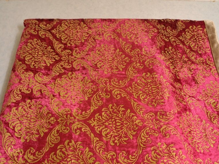Stunning Fortuny Style Velvet w/ Metallic Gold Velvet Fabric